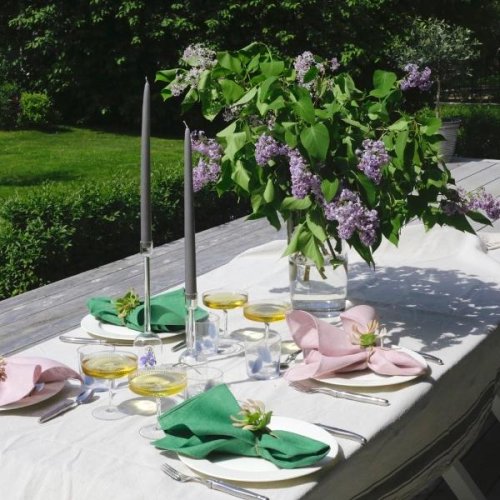 Designtorget.se | Handla inredning, presenter & utvald design online