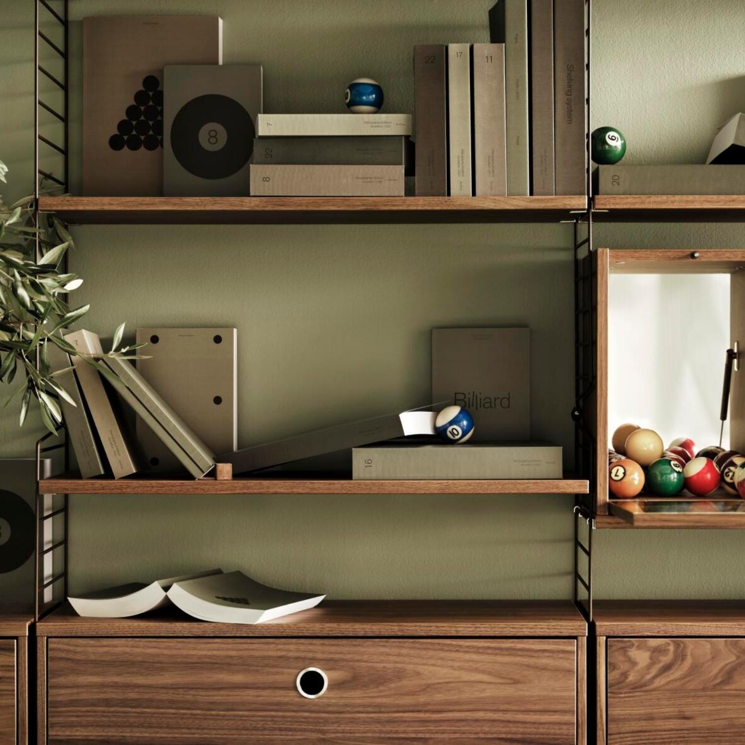 Hyllplan 58x30 3-p valnöt, String | Handla möbler online | Designtorget.se