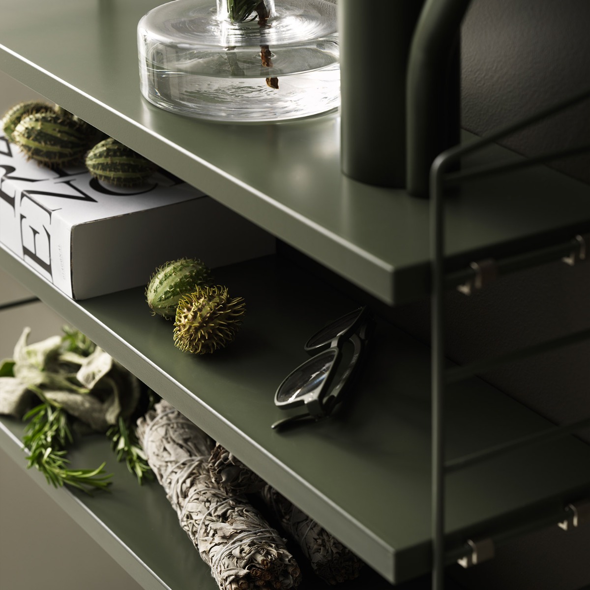 Hylla Pocket String Sage