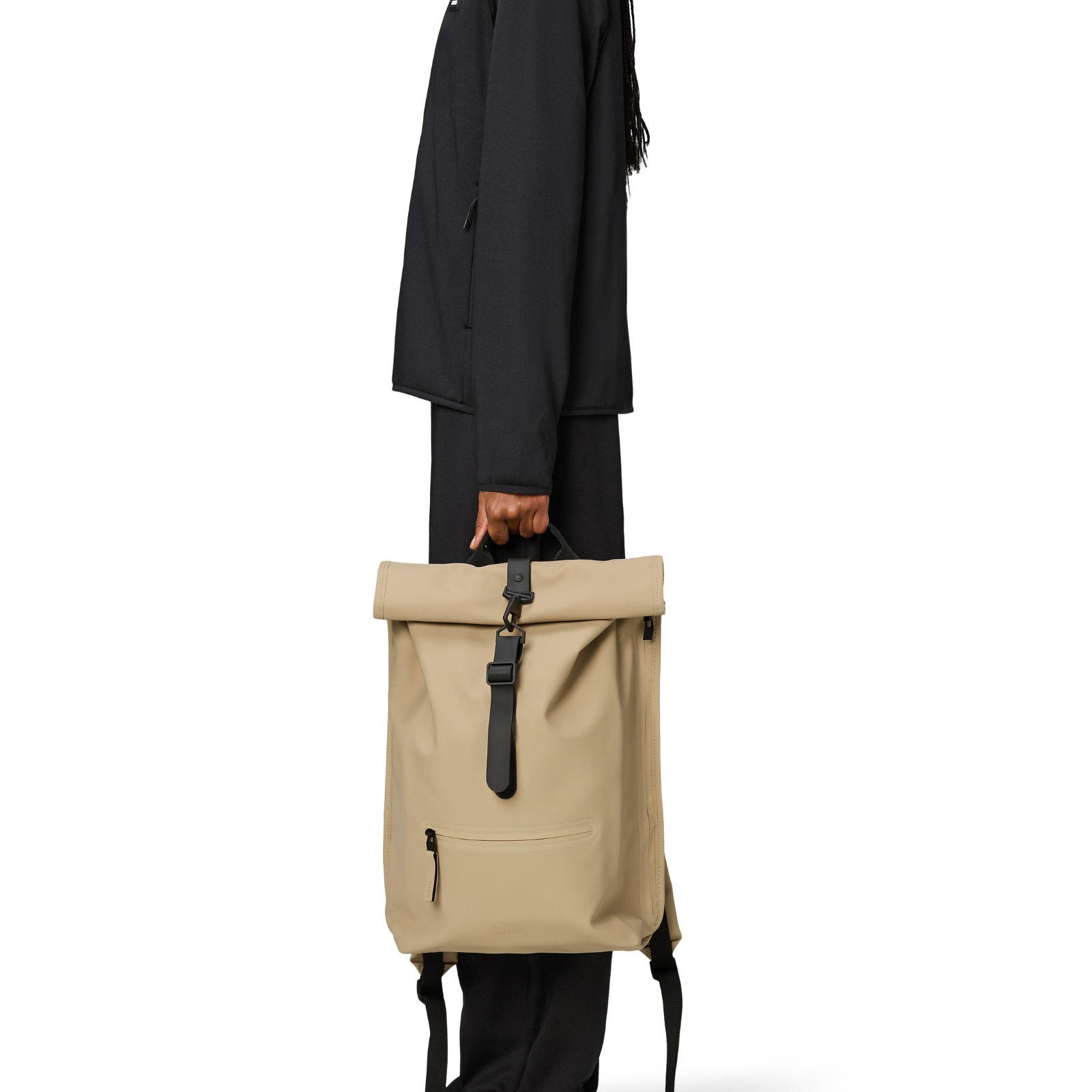 Ryggsäck Rolltop Rains Revel, Rains| Handla ryggsäckar online ...